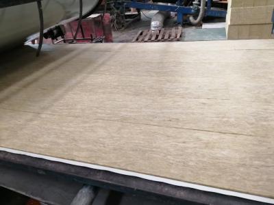 China as lãs de rocha da espessura de 200mm imprensam o painel para a parede à prova de fogo do quarto desinfetado à venda