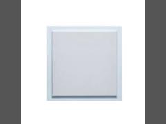 El panel de acceso de aluminio