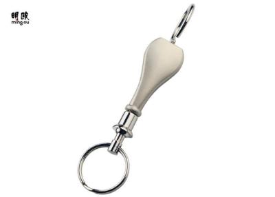Cina Progettazione in bianco in lega di zinco dei portachiavi a anello di tirata di rifinitura della pera di Keychains del metallo in vendita
