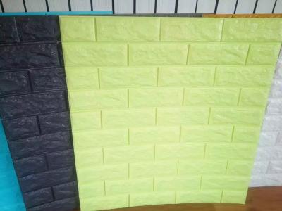 중국 8.0 밀리미터 셀프 접착제 3d 거품 바탕화면 / Pe 폼 월 패널 770*700mm 판매용