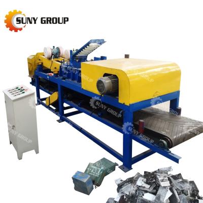 Cina 800 kg di peso Macchina di riciclaggio delle batterie a piombo completamente automatica per batterie usate in vendita