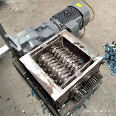 China 2300KG Mini Paper Cardboard Shredder Multifunctional Shredder Pet Bottle Machine for sale
