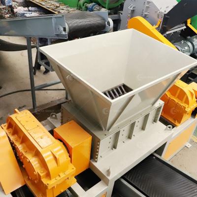 中国 800-5000kg/h 容量 廃棄タイヤと中古車 ダブルシャフト 細工機とリサイクルマシン 販売のため