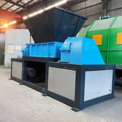 Cina 3300 KG di peso Double Shaft Shredder La soluzione ideale per la frantumazione dei rifiuti industriali in vendita