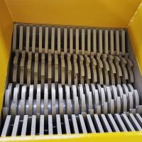 China Steel and Plastic Shredder Mini Model for Brass/Copper Material Processing Needs for sale