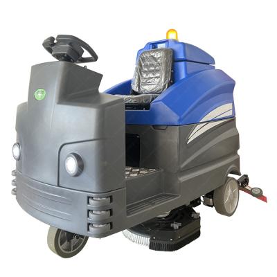Cina Ride On Floor Scrubber Mechanical Electric Industrial Vacuum Sweeper With Brush in vendita