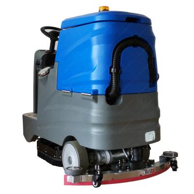 Cina Blue 550mm Width Cleaning Floor Scrubber Ride On Type New Energy Lead Acid Battery in vendita