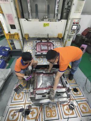中国 自動車金型プラスチック射出成形 販売のため