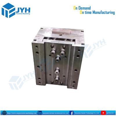 China High Precision Die Casting Mold for Complex Parts with Long Mold Life for sale