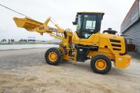 China Front End  Wheel Loader Machine 1800 Kg Operating Load for sale