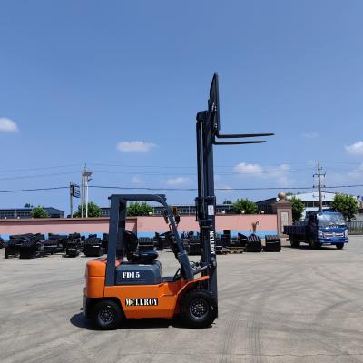 Cina Compact Diesel Counterweight Forklift FD15 Comfortable Operation Easy Maintenance in vendita