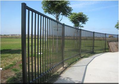 China Metal de acero negro fácilmente montado del negro de la cerca para la corrosión anti de la seguridad de tráfico en venta
