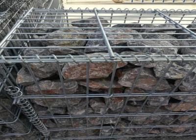 China Cestas galvanizadas mergulhadas quentes de Gabion do jardim, diâmetro do fio da malha 4.0mm-5.0mm da parede de Gabion à venda