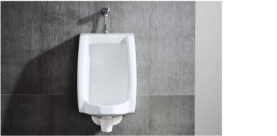 Cina Bianco arrossentesi di Hung Wc Urinal Spill Proof della parete del sifone di risparmio dell'acqua in vendita