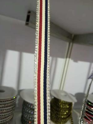China Crystal Strass Trim Fashion Strip Ribbon Hot Fix Rhinestone Weave Crystal Trimmings Weave Strip Clothing Accessories for sale