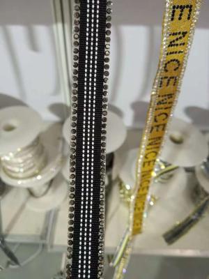 China Hot Fix Weave Crystal Trimmings Resin Strip Glass Stones Rhinestone with Weave Banding Fashion Decoration Garment Trim for sale