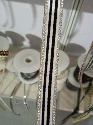 China Hot Fix Weave Crystal Trimmings Resin Strip Glass Stones Rhinestone with Weave Banding Fashion Decoration Garment Trim for sale
