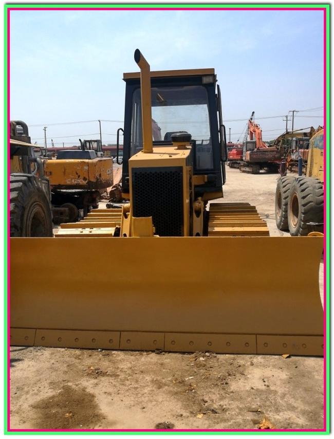 El dormilón D4C D4E D4D D4H de CATERPILLAR utilizó el tractor originial de los dormilones de la pintura de la segunda mano de la niveladora de CATERPILLAR en venta