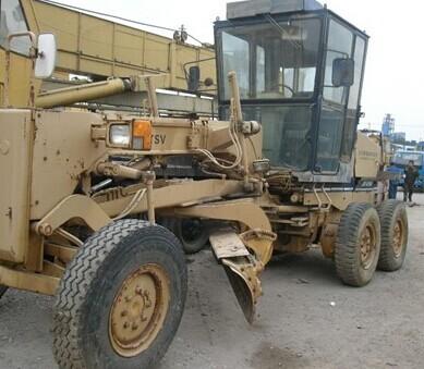 China Gd405a-1 van de de Motornivelleermachine van KOMATSU het grondverzetmateriaal gebruikt Japan gd200a-1 gd300a-1 GD305A- Te koop