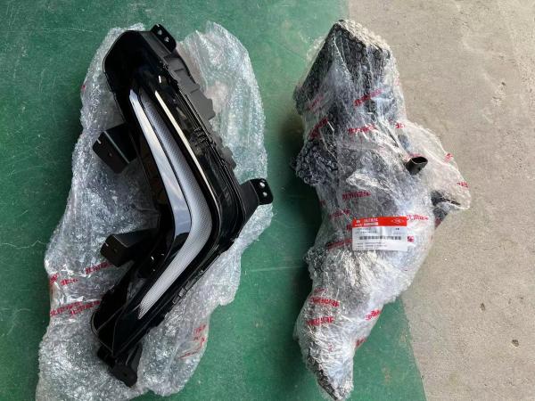 Quality OE No. A00110522 BAIC EU5 Fog Light Assembly Daytime Running Light Front Bumper for sale