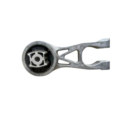Cina 2011-2016 Grande Muraglia Haval H6 Motore Piede sospensione Bracket Rubber Pad Machine Foot Glue Machine Claw Pad in vendita