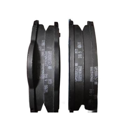 China Original Lederteile Lynk Co Alle Fahrzeugmodelle Keramikbremsbelag mit Keramikmaterial zu verkaufen