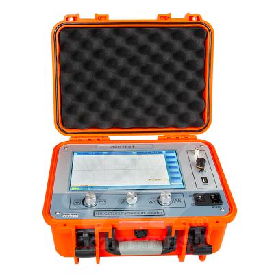 China Automatic Analysis TDR Cable Fault Locator Minimum Resolution 0.10 M for sale