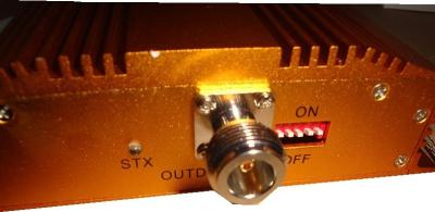 中国 家の細胞GSM信号のブスター890 —915MHZアップリンク、区域200のM2の適用範囲 販売のため