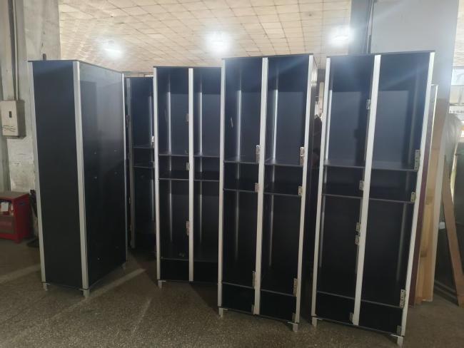 Aluminum with HPL Compact Laminate Sheet locker close-up