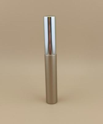 Cina Nuovo design Golden Eye Lash Brush con coperchio argenteo per rossetti in vendita