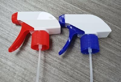 Cina Spruzzatore di accensione in plastica 28 mm Testa di spruzzatore di accensione in plastica 28/410 in vendita