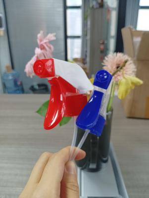Cina Spruzzatore di accensione in plastica 28 mm Testa di spruzzatore di accensione in plastica 28/410 in vendita