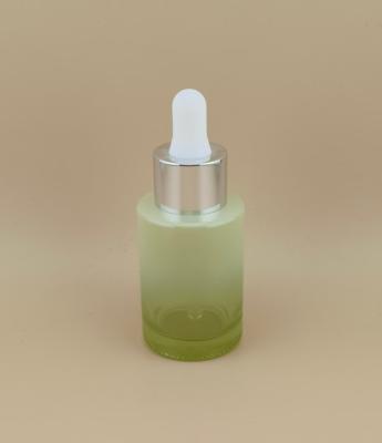 China Clear Gradual Change Green Smooth Round Dropper Bottle K-GBL30 for Customized Essence Design for sale