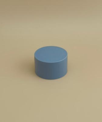 Cina Tappo rotondo in plastica grigio-blu opaco liscio per flaconi cosmetici in vendita