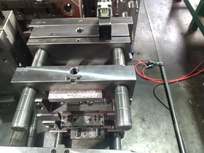 China Plastic Injection Molding Parts for Automotive Mirror Polishing Custom Plastic Moulding for sale