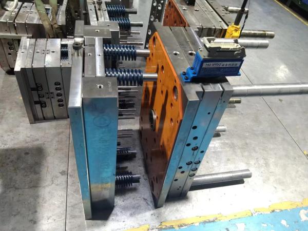 Quality IP66 Flanged ABS Plastic Injection Molding Components with Standard Heat for sale