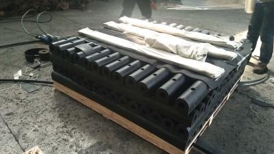 China D200×200 Small Size GD Type DR Marine Rubber Fenders For Ships for sale