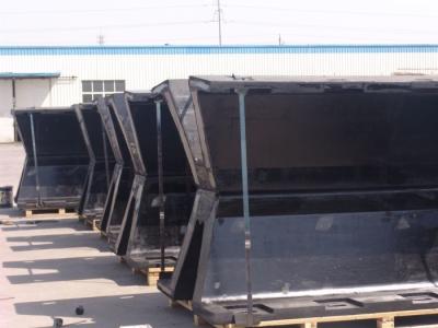 China Arch Type Marine Rubber Fenders UHMW - PE Face Pads For Ships Protection for sale