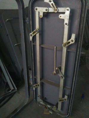 Cina La porta di Marine Steel Boat Access Weathertight con Portlight ha fatto in cinese in vendita