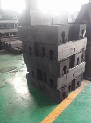 China Marine Keyhole Type Rubber Fender Tugboat Rubber Fender Boat Dock Fenders for sale