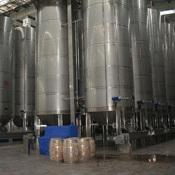 China Argon Arc Welded Stainless Steel Beer Container , Conical Fermentation Tank for sale