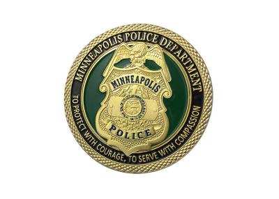 Cina Il risvolto rotondo dello smalto appunta le fibule iniziali dell'abbigliamento degli uomini del distintivo del metallo in vendita