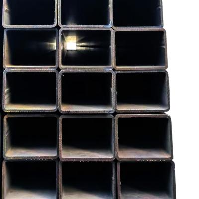 Cina Tubo quadrato galvanizzato 3 pollici tubo di ferro nero laminato a freddo tubo di acciaio rettangolare leggero in vendita
