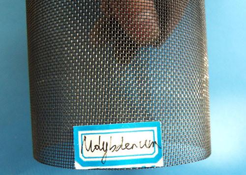 High temperature oxidation resistance molybdenum wire mesh