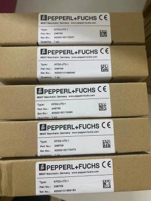 Chine PEPPERL FUCHS KFD2-UT2-1 Universal Temperature Converter Analog Input à vendre