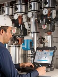 Cina FieldCare SFE500 per E+H con modello SFE500-NECZ101 in vendita