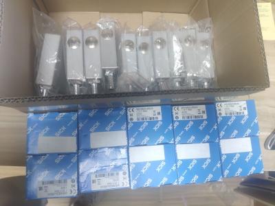 China Kompakter photoelektrischer Sensor WS WE24-2R240 zu verkaufen