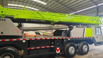 China Zoomlion QY50V 50 Ton Truck Crane With 18m Counter Arm And Powerful Engine for sale