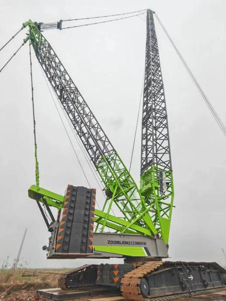 Quality ZCC9800W 800 Ton Crawler Crane ZOOMLION Heavy Duty Crawler Crane Fatigue for sale