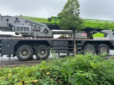 China March 2021 Zoomlion 80 Ton Crane Counterweight 20T Boom 51M ZTC800E552 for sale